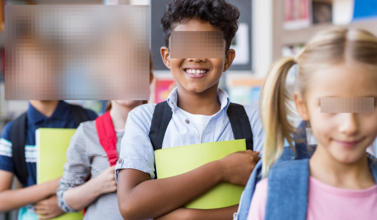 Tous les outils pour flouter un visage sur une photo en ligne